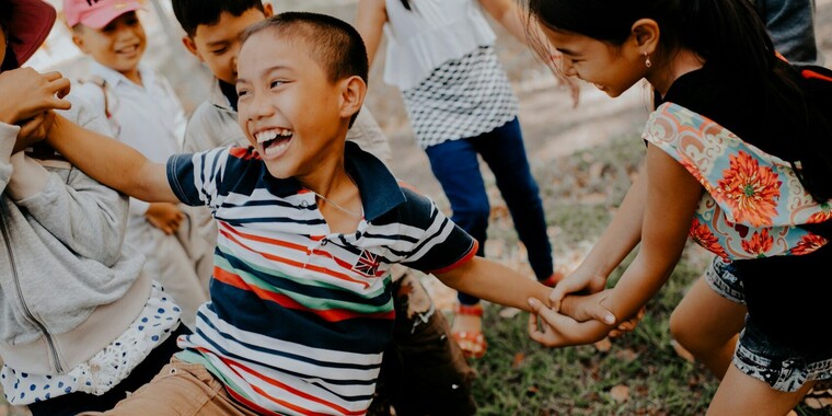 Join the Picture Kids Photo Contest and win Kodak Instant Camera ...